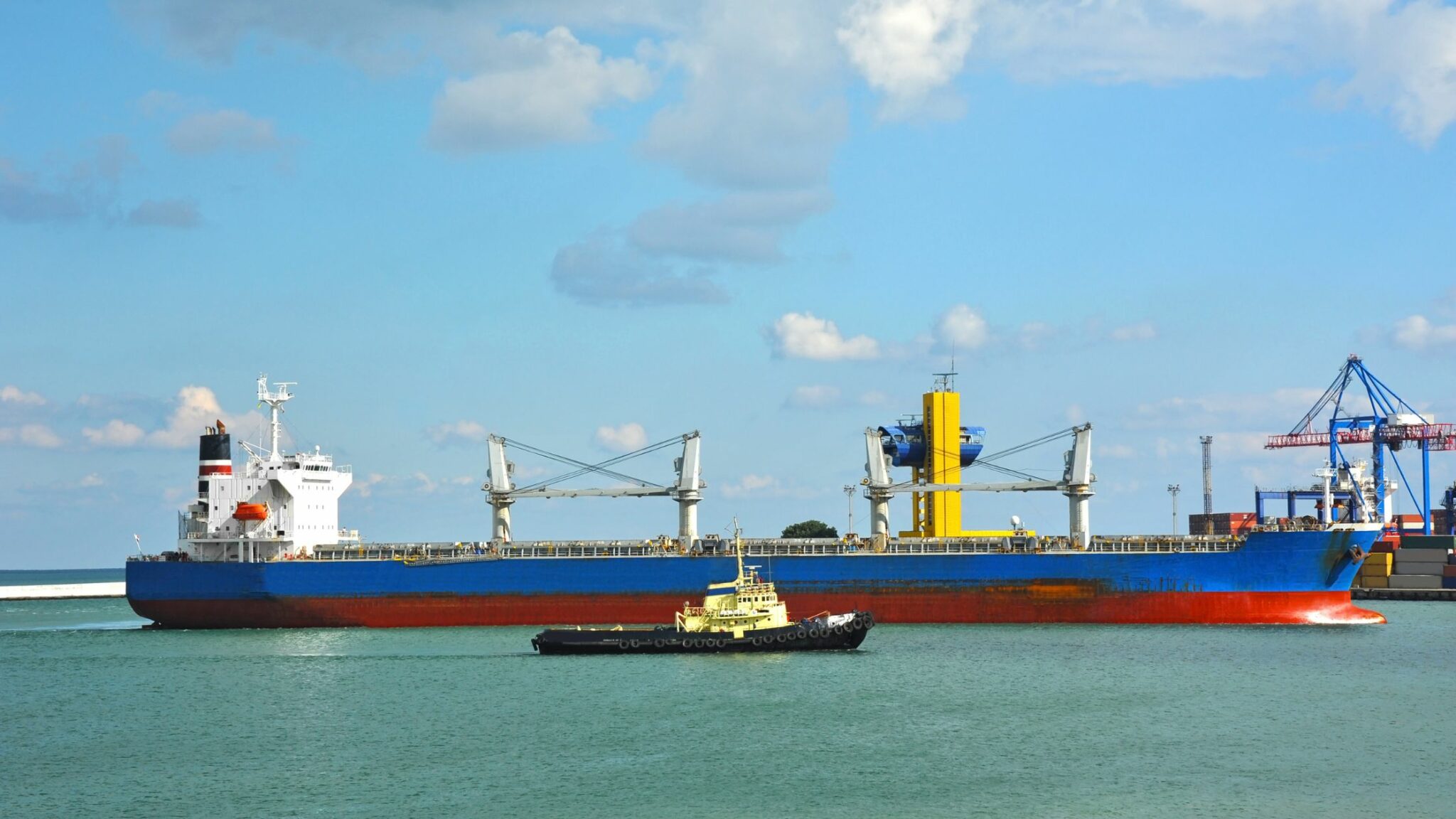 Bulk Carriers: Backbone of Global Maritime Trade