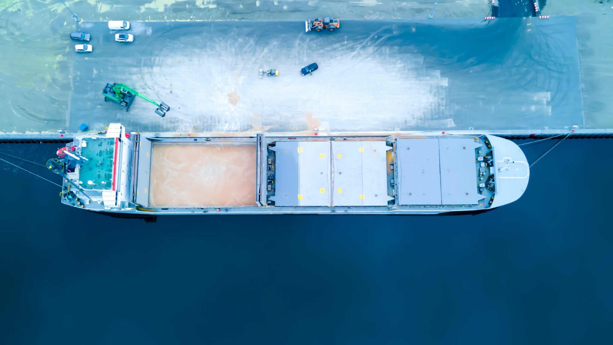 Optimizing Bulk Cargo Logistics for Global Trade