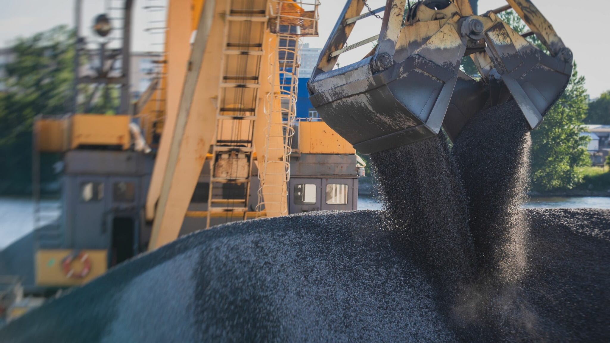Exploring the World of Bulk Coal Shipping