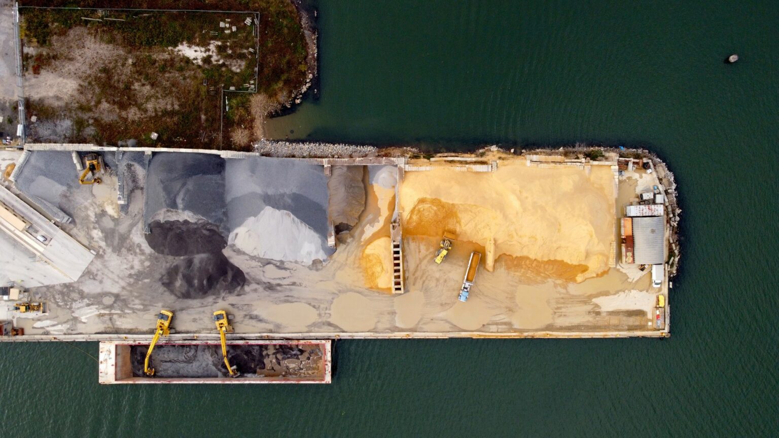 Efficient Bulk Shipping of Cement Clinker Explained