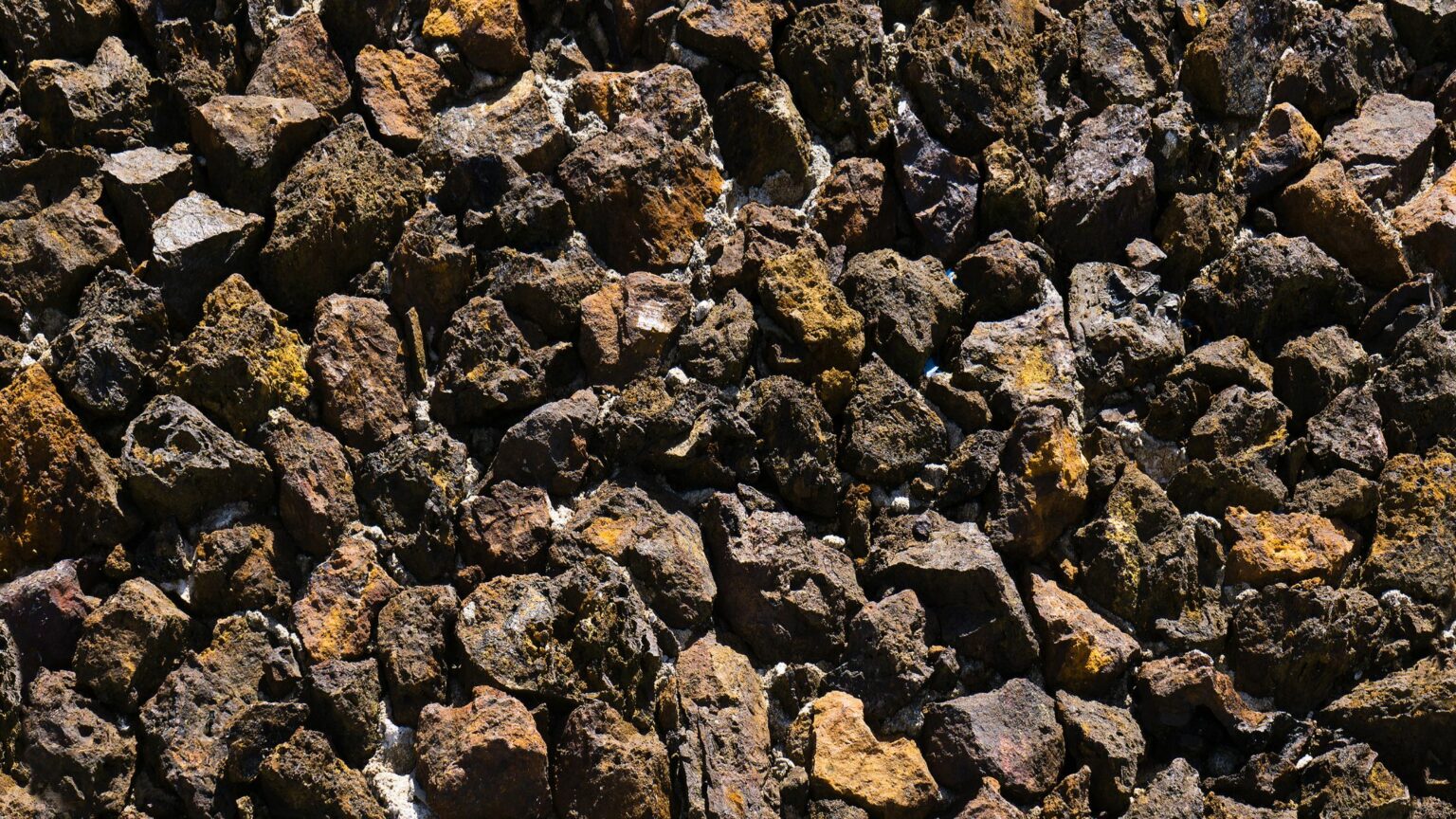 Economical Iron Ore Bulk Shipping and Global Trade